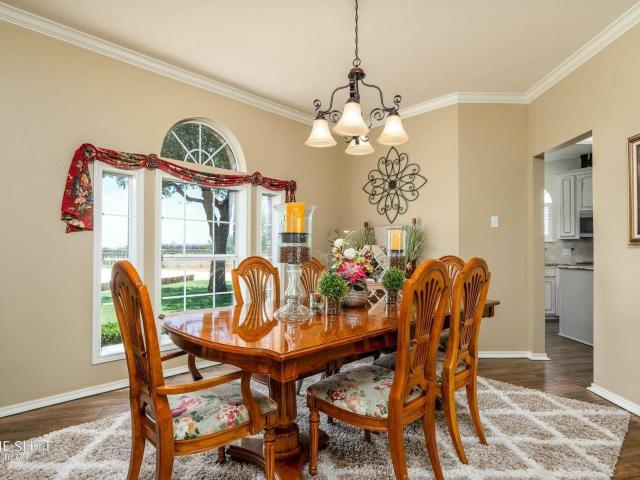515 County Road 107, Trent, TX
