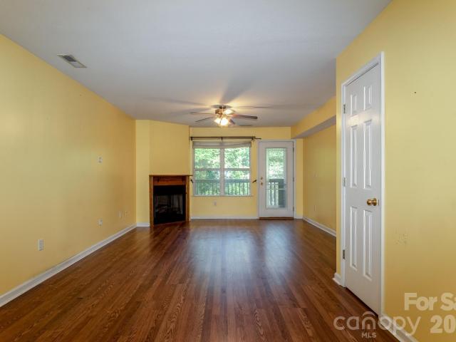 515 Carrington Place # 515