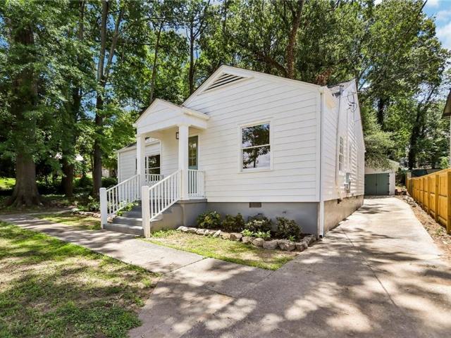 515 Casanova Street SE