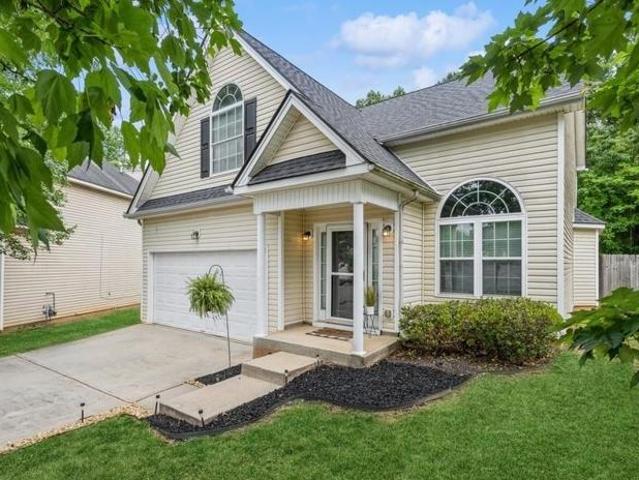 515 Amish Ave, Riverdale, GA 30296