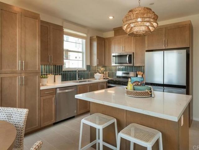 515 Avenida Centro Unit 105, Chula Vista, CA 91910
