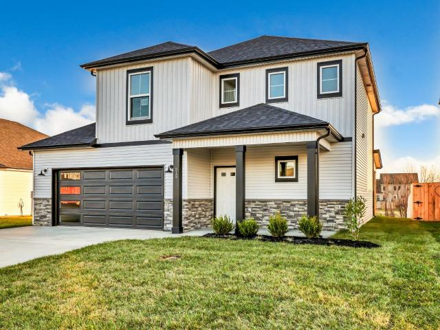 515 Ayden Ln