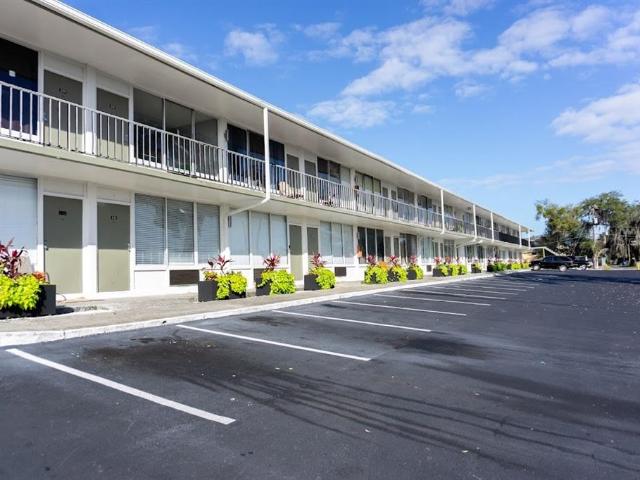 515 Bon Air St, Unit 240, Lakeland, FL 33805 | MLS #TB8498 | Compass
