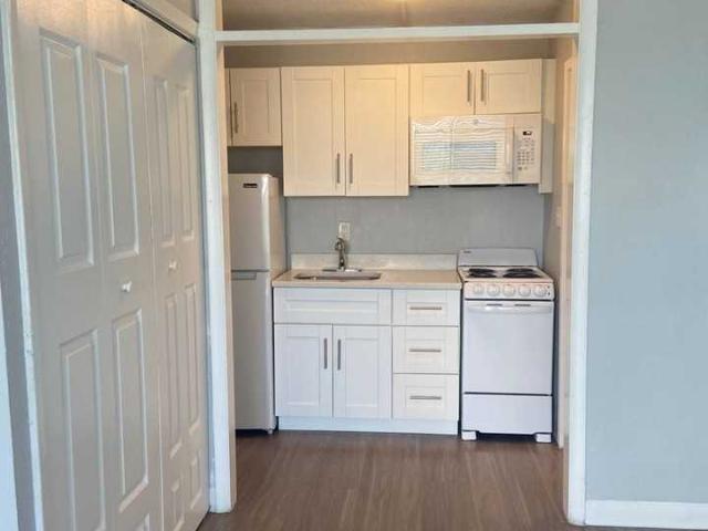 515 Bon Air St Studio Apartment for Rent at 515 Bon Air St, Lakeland, FL 33805 John Cox