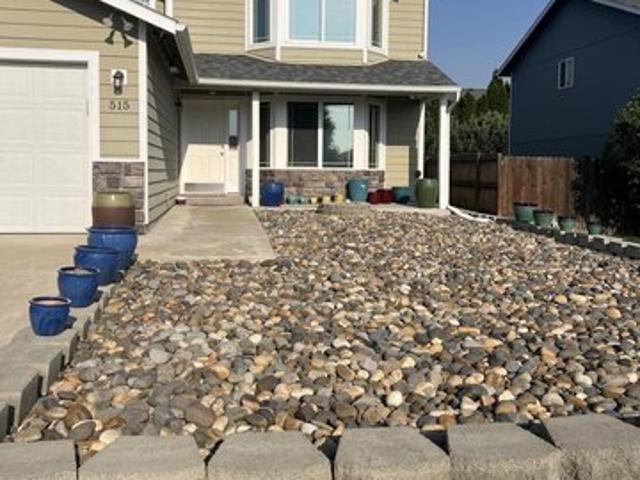 515 Baker St, Moxee, WA 98936