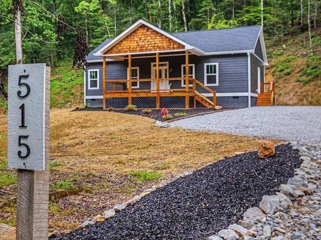 515 Betts Branch Rd, Bryson City, NC 28713
