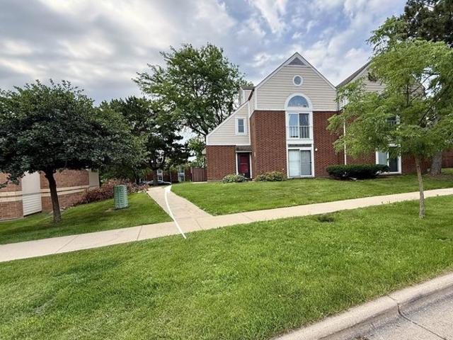515 Donofrio Dr Unit 1, Madison, WI 53719