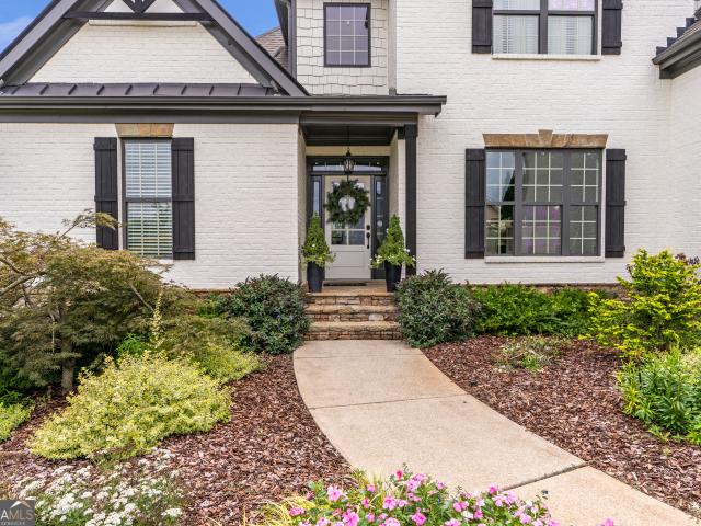 515 Delaperriere Loop
