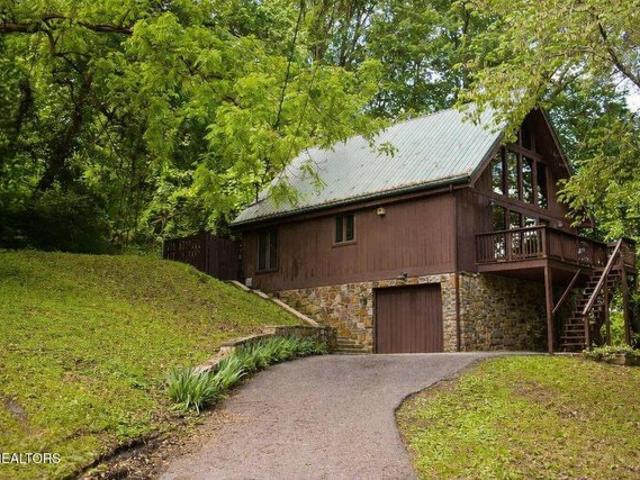 515 Englewood Rd, Middlesboro, KY 40965