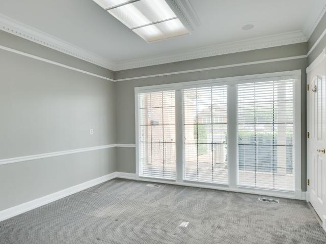 515 Enon Springs Rd E