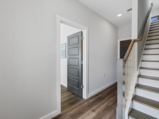 515 Kalman Ln