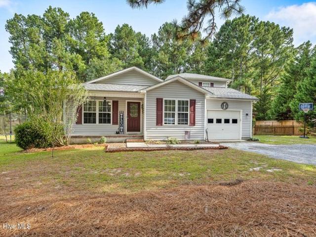 515 Holly Grove School Rd, West End, NC 27376