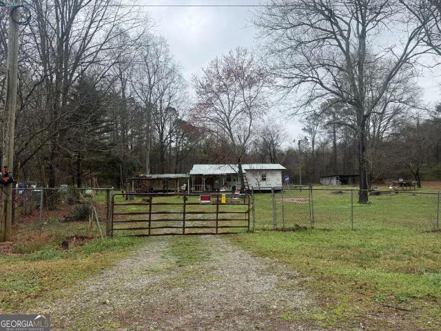 515 Hillside Way