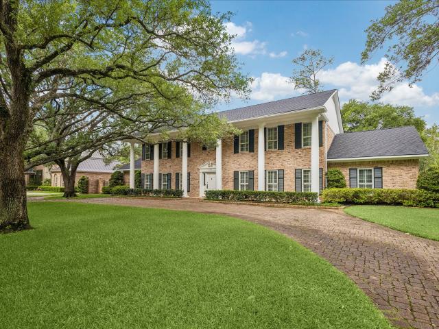 515 Hunterwood Drive