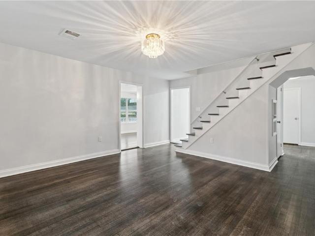 515 Oaklawn Drive