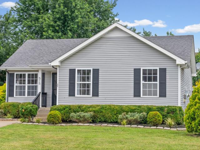 515 Oakmont Dr