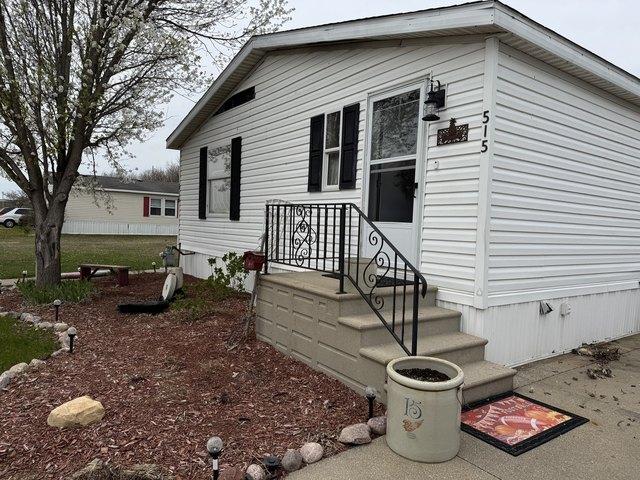 515 Michael Ln, Chenoa, IL 61726