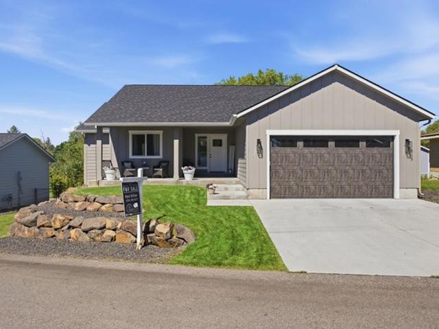 515 N Fox Ln, Spokane Valley, WA 99206