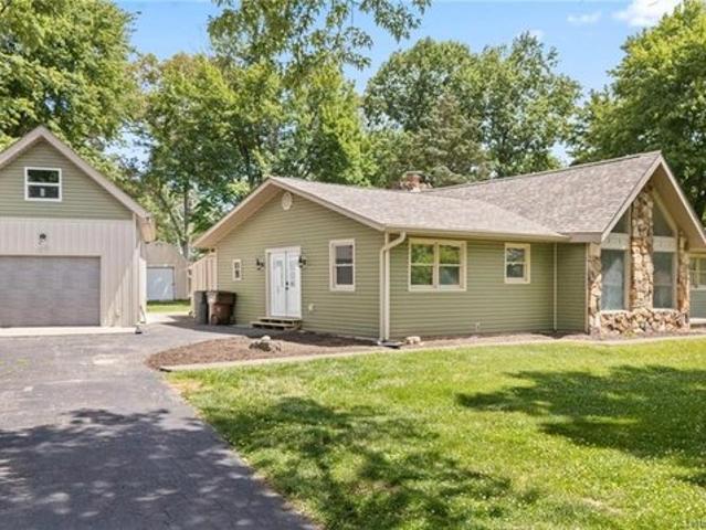 515 N Hereford Ln, Madison, IN 47250