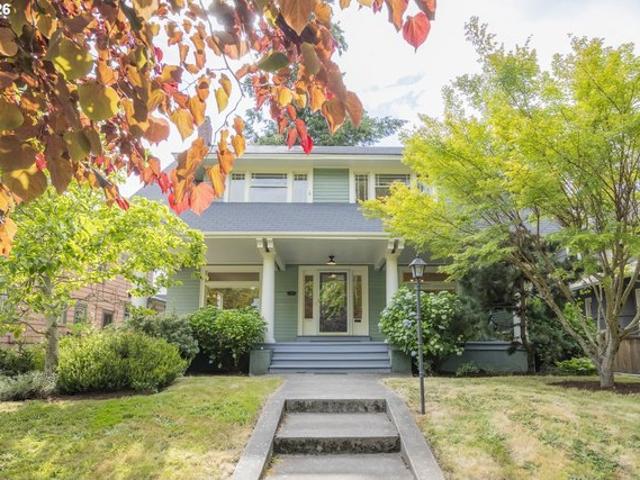 515 NE Floral Pl, Portland, OR 97232