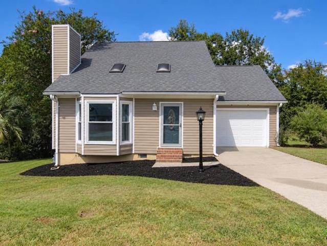 515 Shadow Moss Dr, Macon, GA 31204
