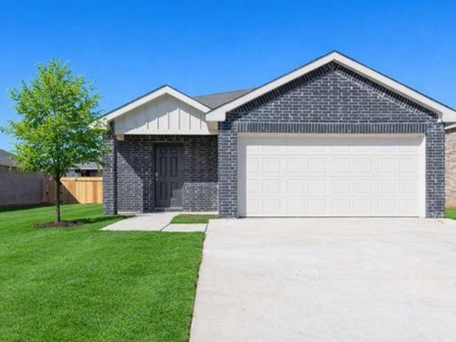 515 St Charles Pl, Newcastle, OK 73065
