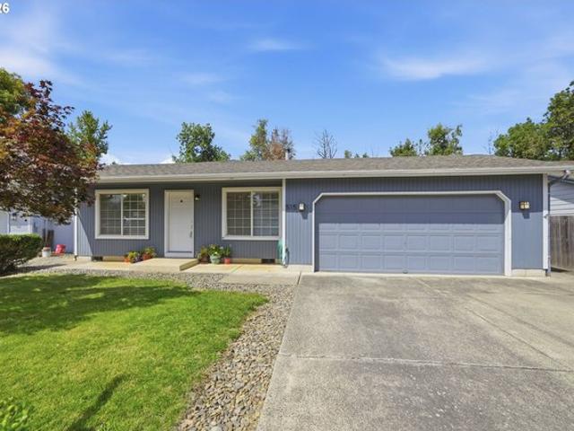515 Pine Ct, Creswell, OR 97426