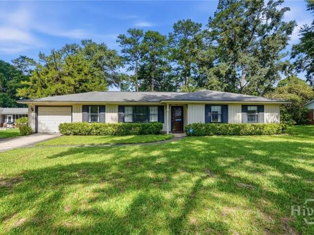 515 Pineview Dr, Hinesville, GA 31313