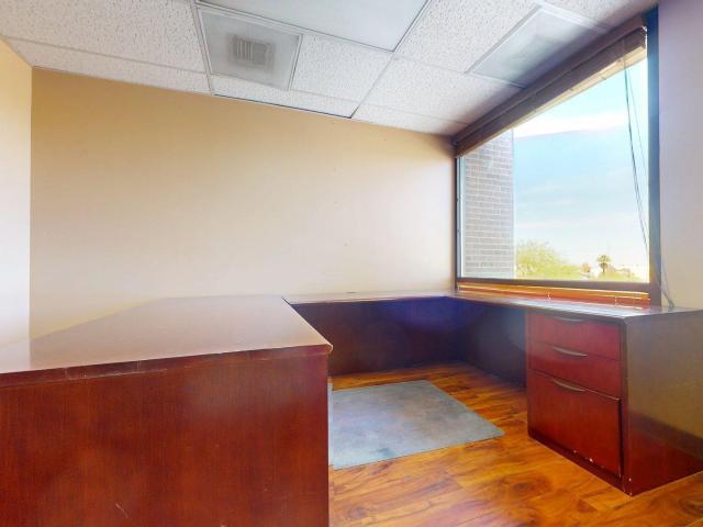 515 W Buckeyes Road # 306