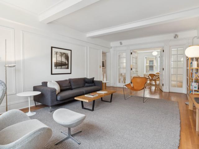 515 W End Avenue 15 D