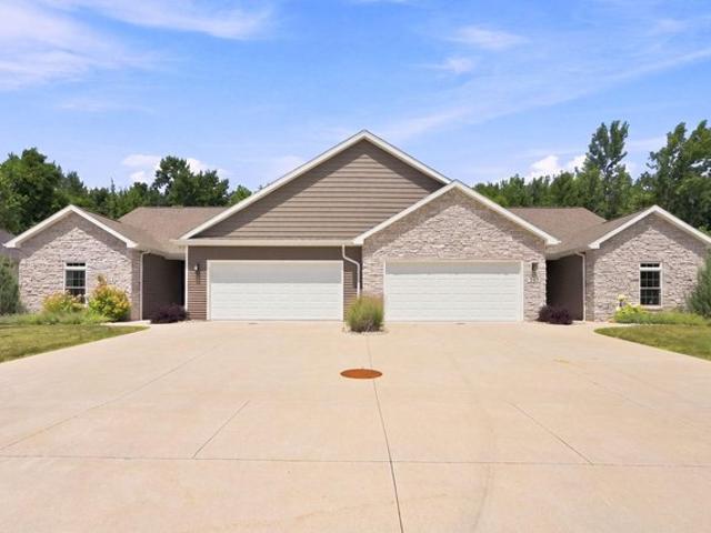 515 Williamson Cir, Angola, IN 46703