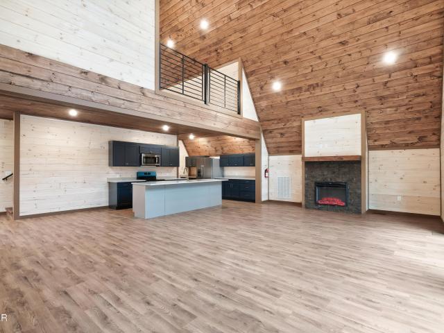 515 Tatum Rose Way