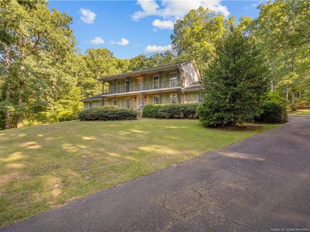515 Valley Road