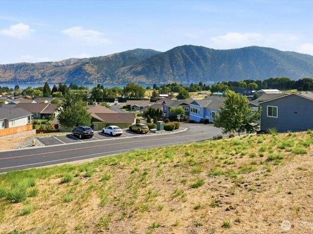 515 Village Dr Lot 53, Manson, WA 98831