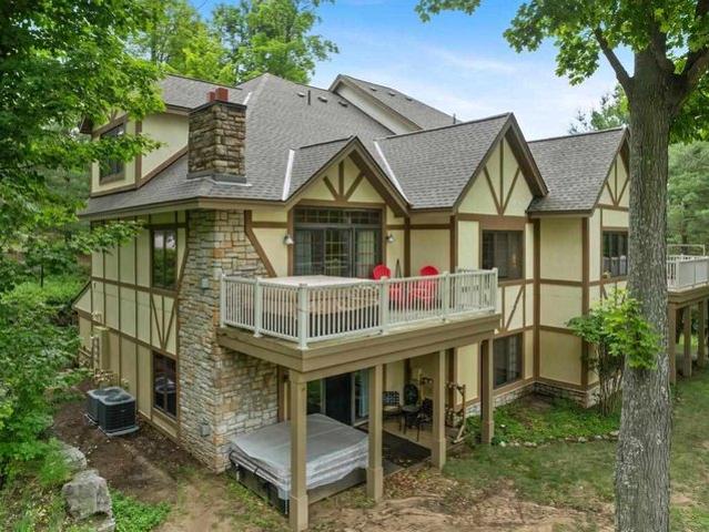 5165 Alpine Opas Unit 784, Harbor Springs, MI 49740