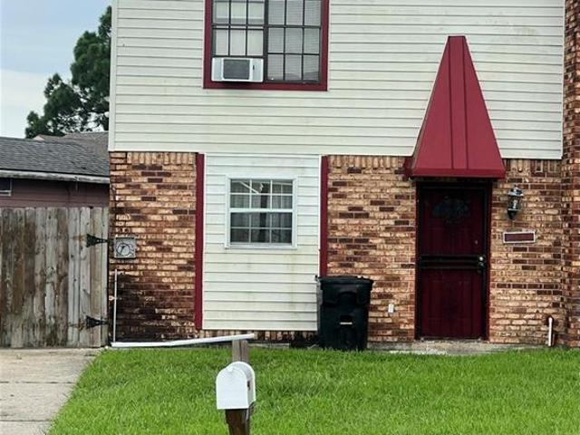 5165 Bayouview Court