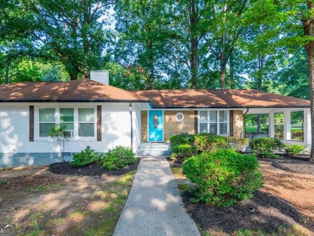 5165 Woodland Dr, Forest Park, GA 30297
