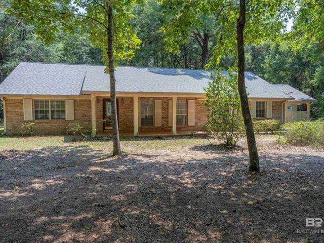51678 Oakwood Dr, Bay Minette, AL 36507