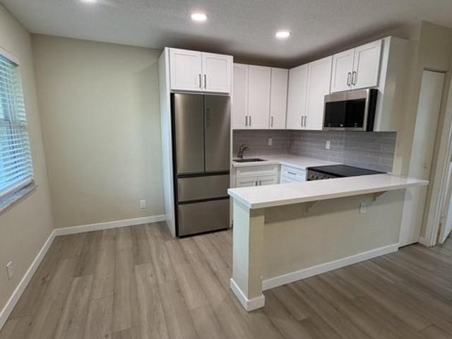 5168 NE 6th Ave Apt 431, Oakland Park, FL 33334