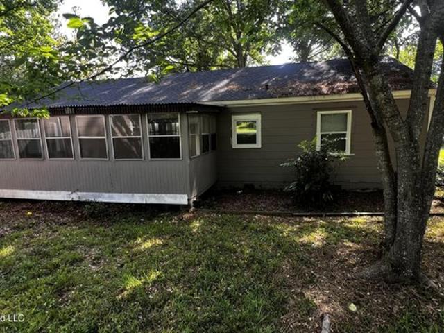 5160 Lurline Dr, Jackson, MS 39204