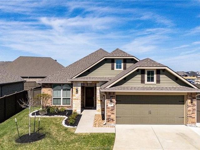 5161 Maroon Creek Dr, Bryan, TX 77802
