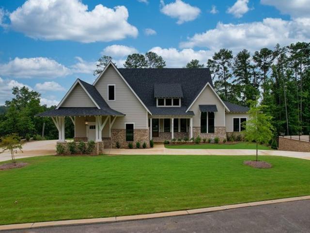 5161 E Club Ridge Dr, Vestavia Hills, AL 35242