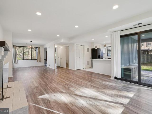 5161 Scarecrow Court