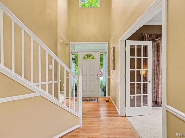 5162 Glenwood