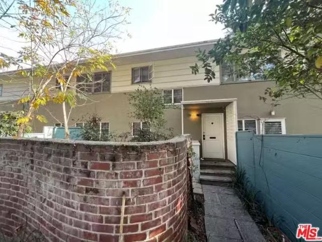 5162 Village Green, Los Angeles, CA 90016 MLS 25523189