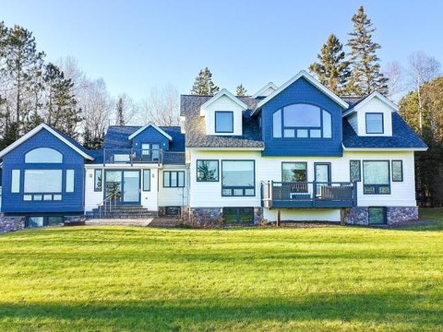 5163 Greenwood Rd, Duluth, MN 55804