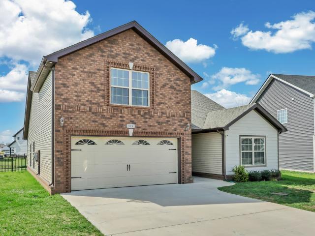 516 Castle Pinckney Ln