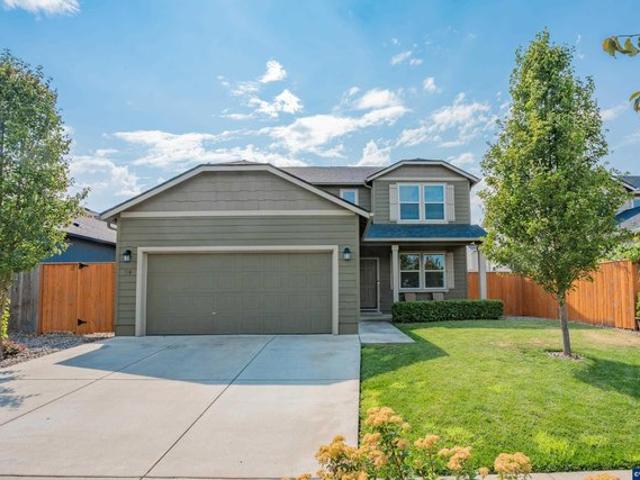 516 Churchill Downs St SE, Albany, OR 97322
