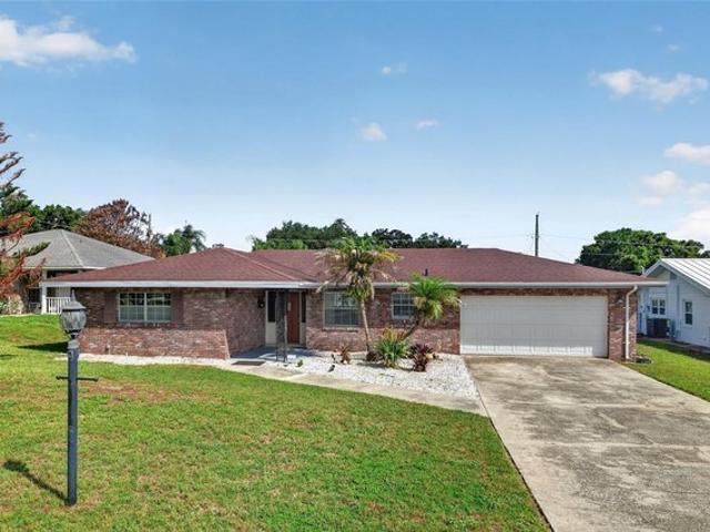 516 Alachua Dr, Winter Haven, FL 33884