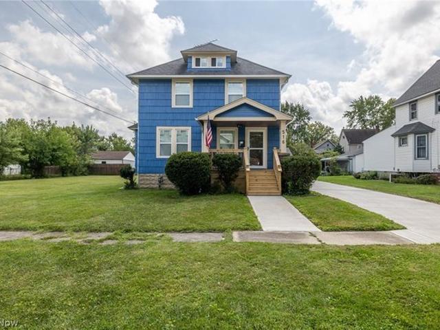 516 Bond St, Elyria, OH 44035